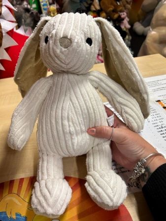 Squeaky Rabbit toy (50 Pieces)